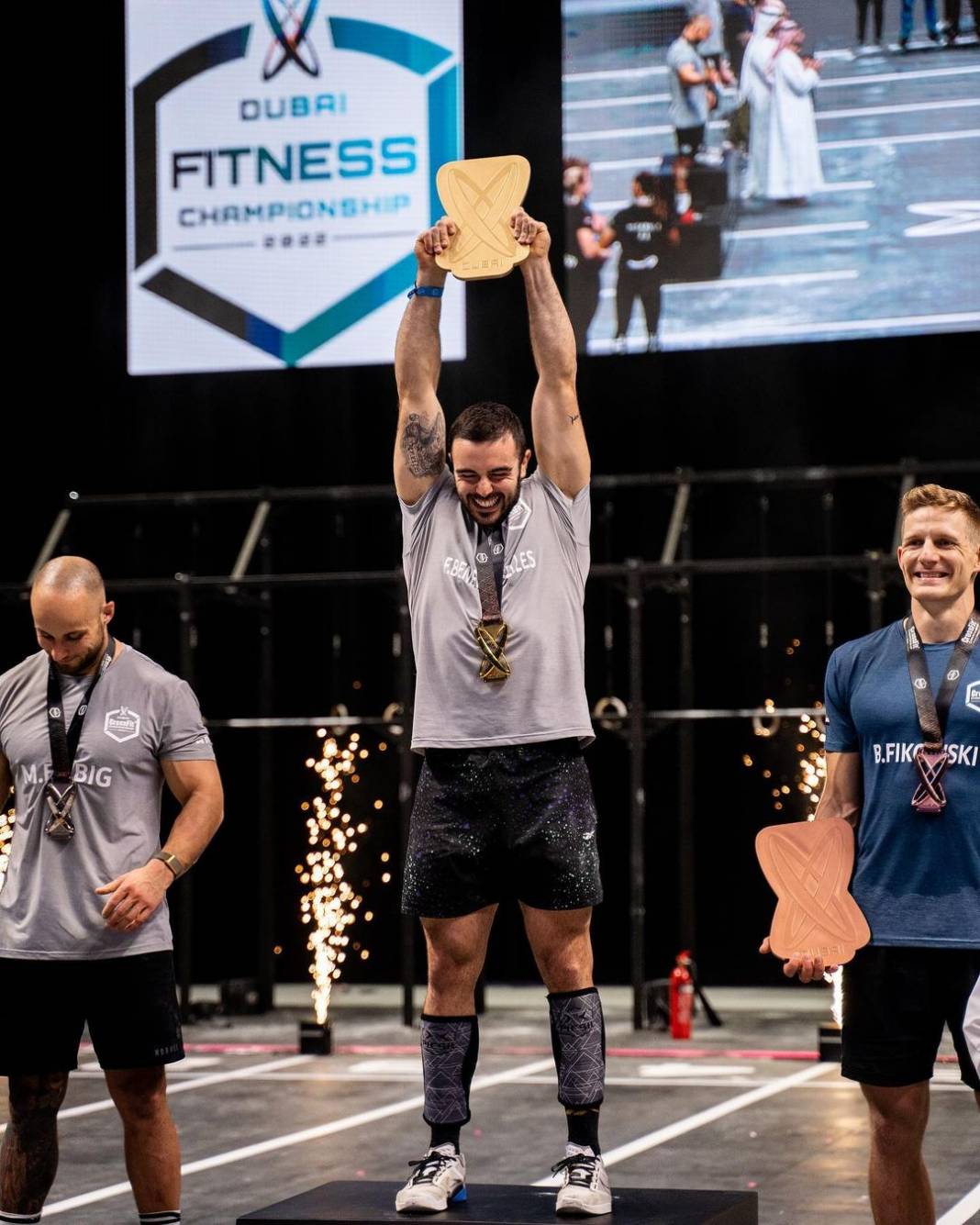 El español Fabi Beneito toca la gloria en Dubai ⭐ INFOWOD